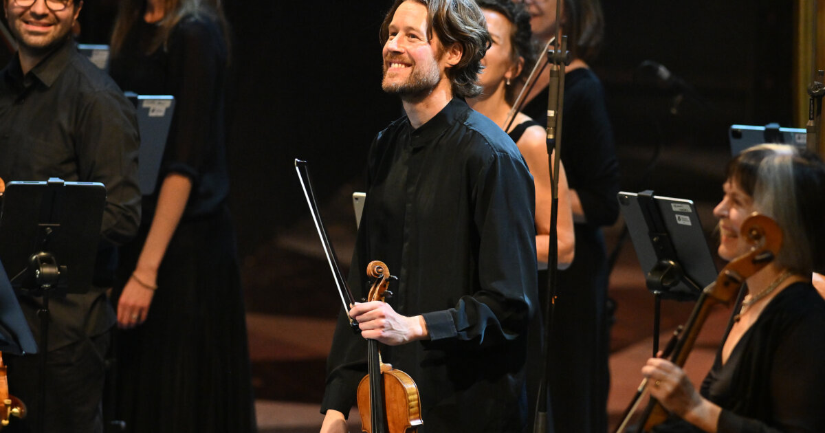 Play On: one year anniversary - Britten Sinfonia